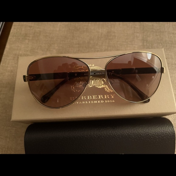 Burberry | Accessories | Mens Burberry Aviators | Poshmark